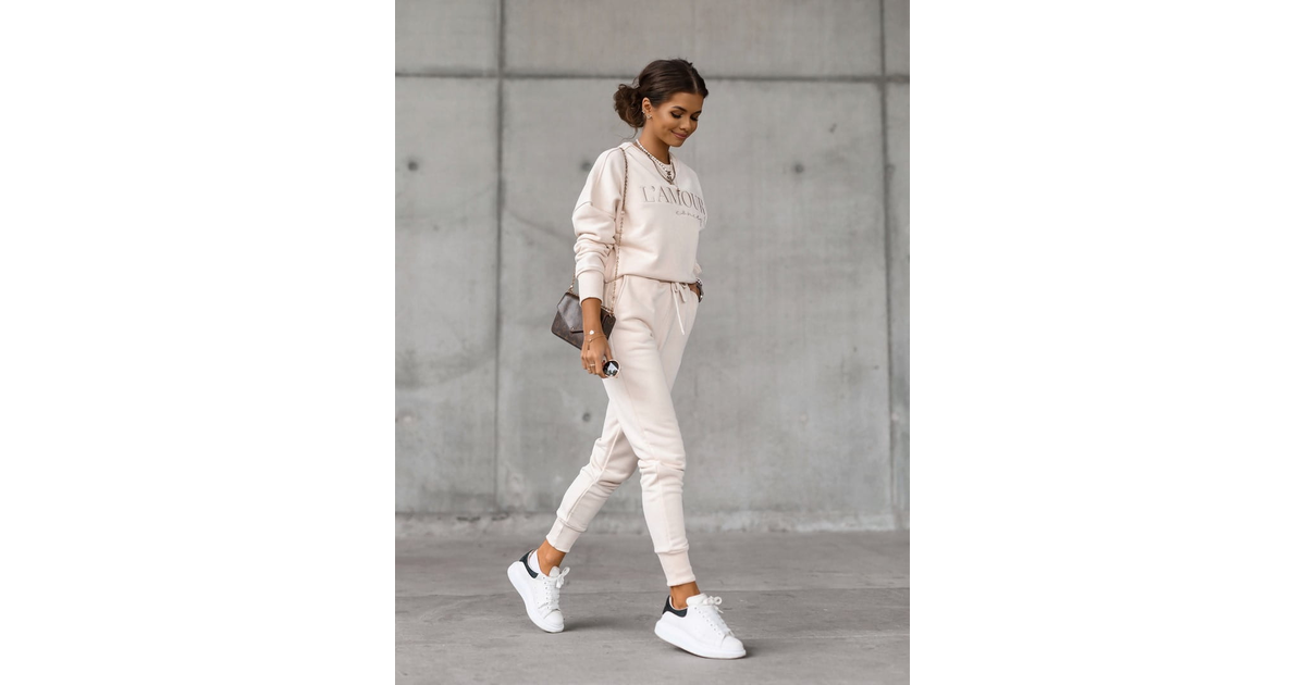 Komplet dresowy Milan cream - L'amour Concept