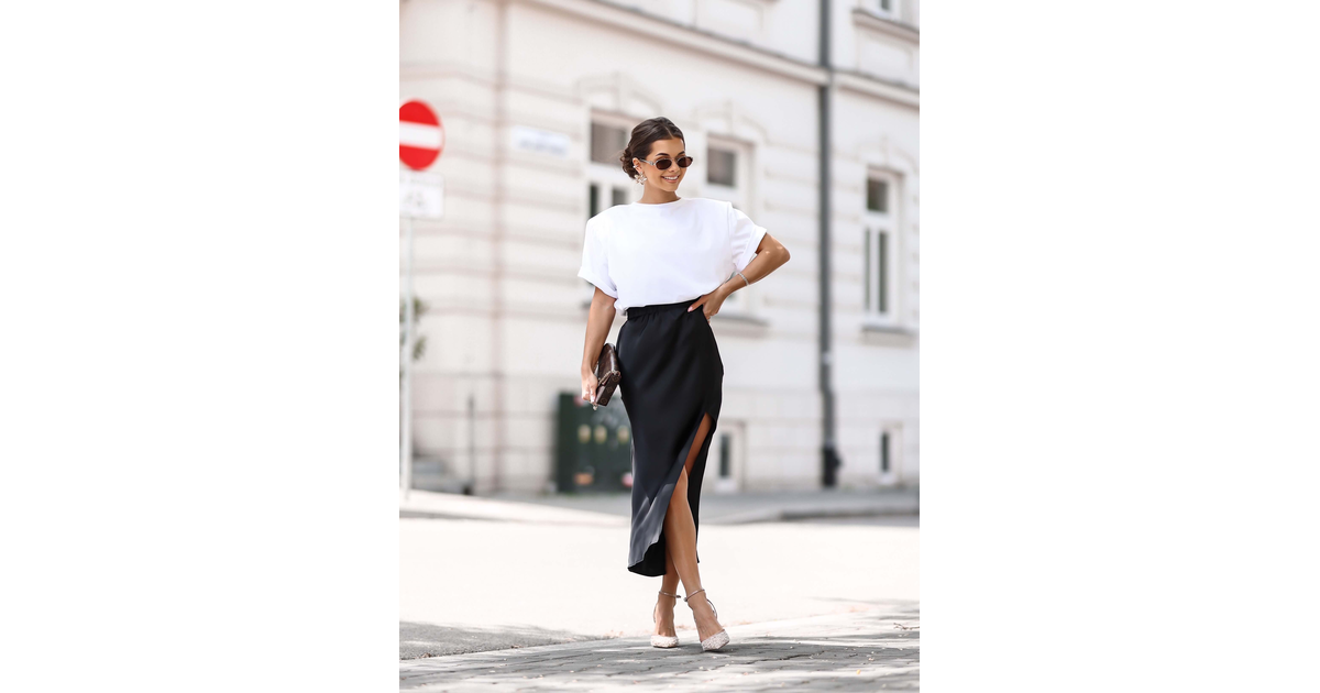 Spódnica satynowa Zoa maxi czarna - L'amour Concept